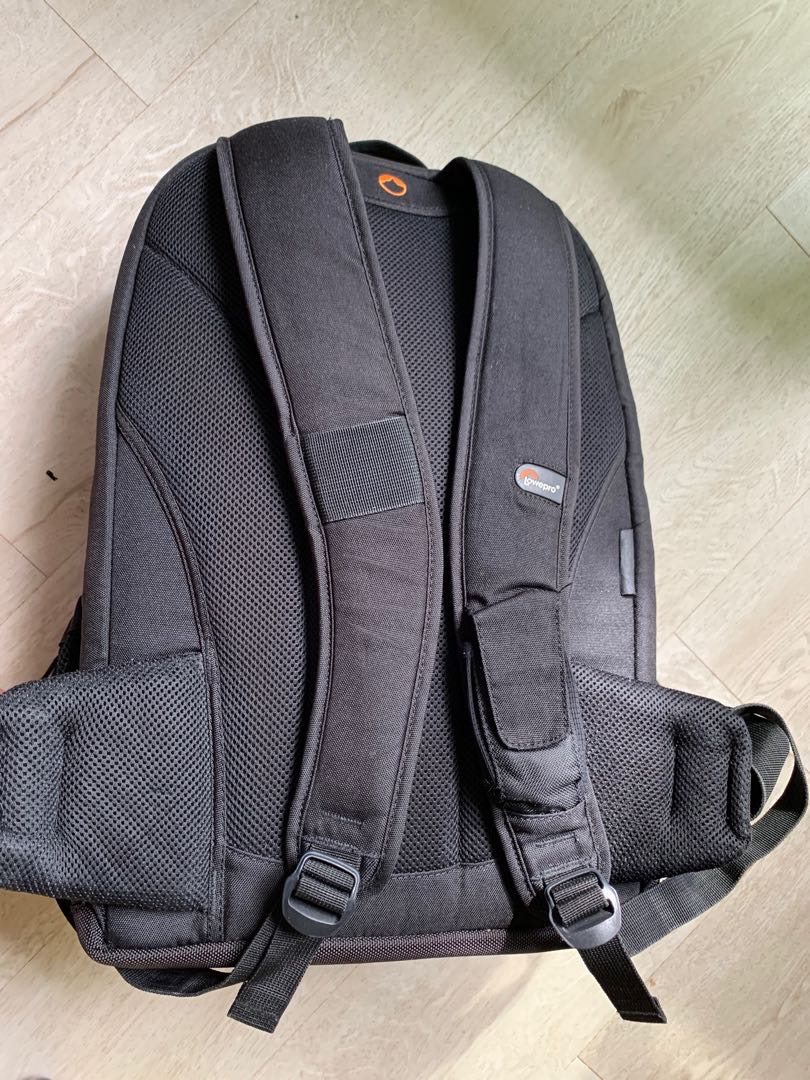 Lowepro Fastpack 250 (Camera / Laptop Backpack), Men's Fashion, Bags ...