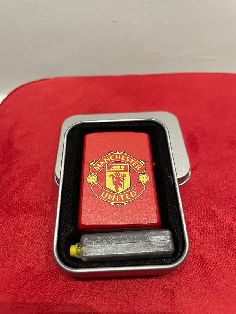 Manchester United double sided premium lighter, Hobbies & Toys ...