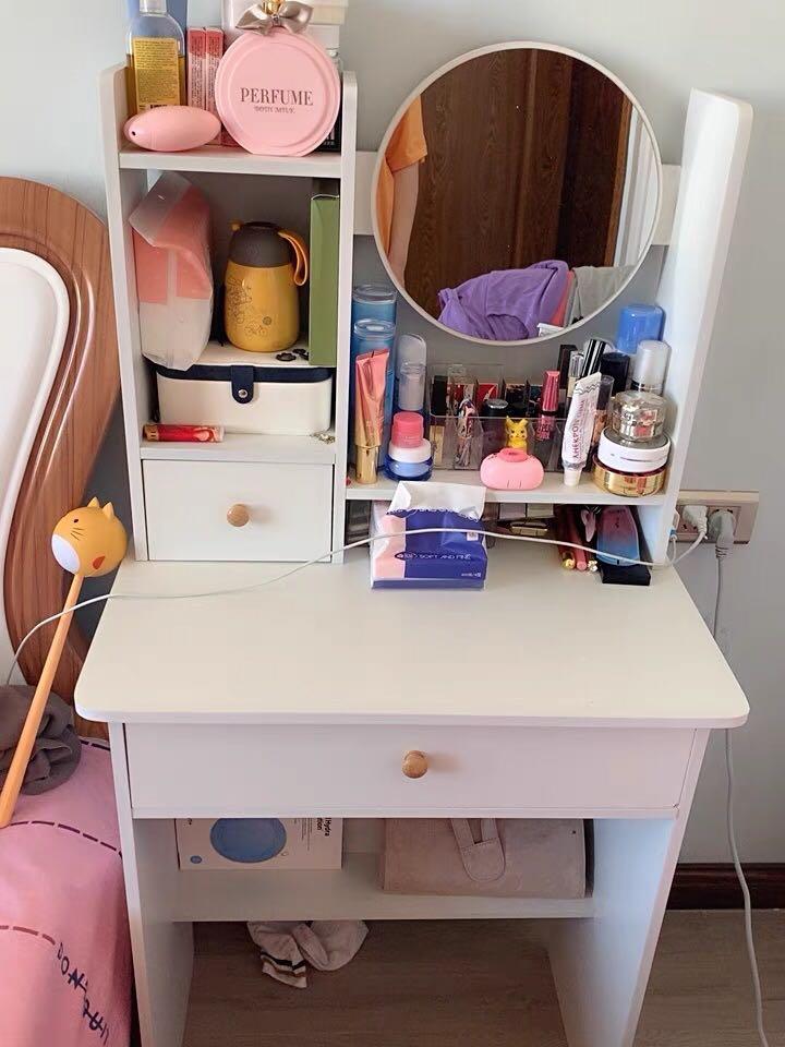 [READY STOCK] 60cm Dressing Table with round mirror & drawer, Furniture ...