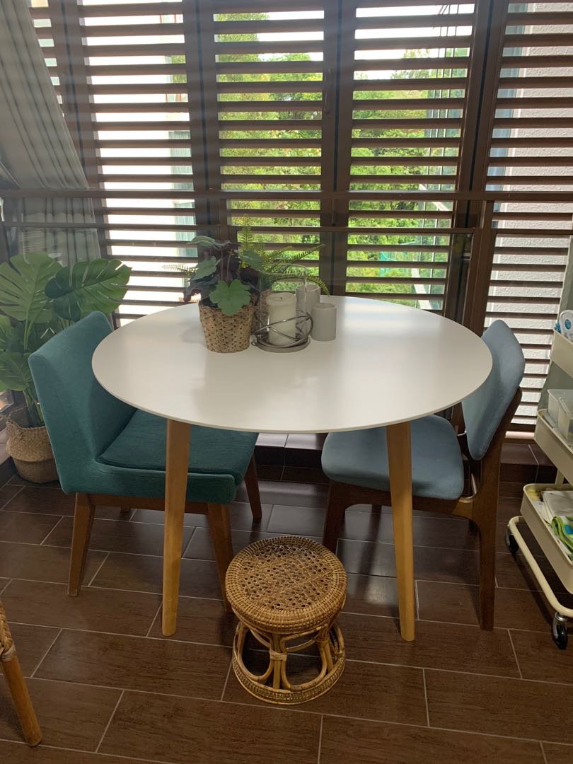 Round Dining Table 1m, Furniture & Home Living, Furniture, Tables ...