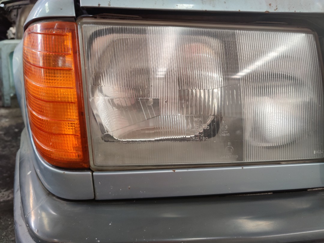 W124 Headlamp with signal, Auto Accessories on Carousell