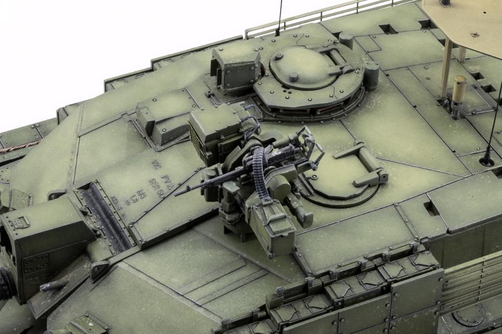 1/35 Challenger 2 TES Main Battle Tank "Megatron", Hobbies & Toys, Toys ...