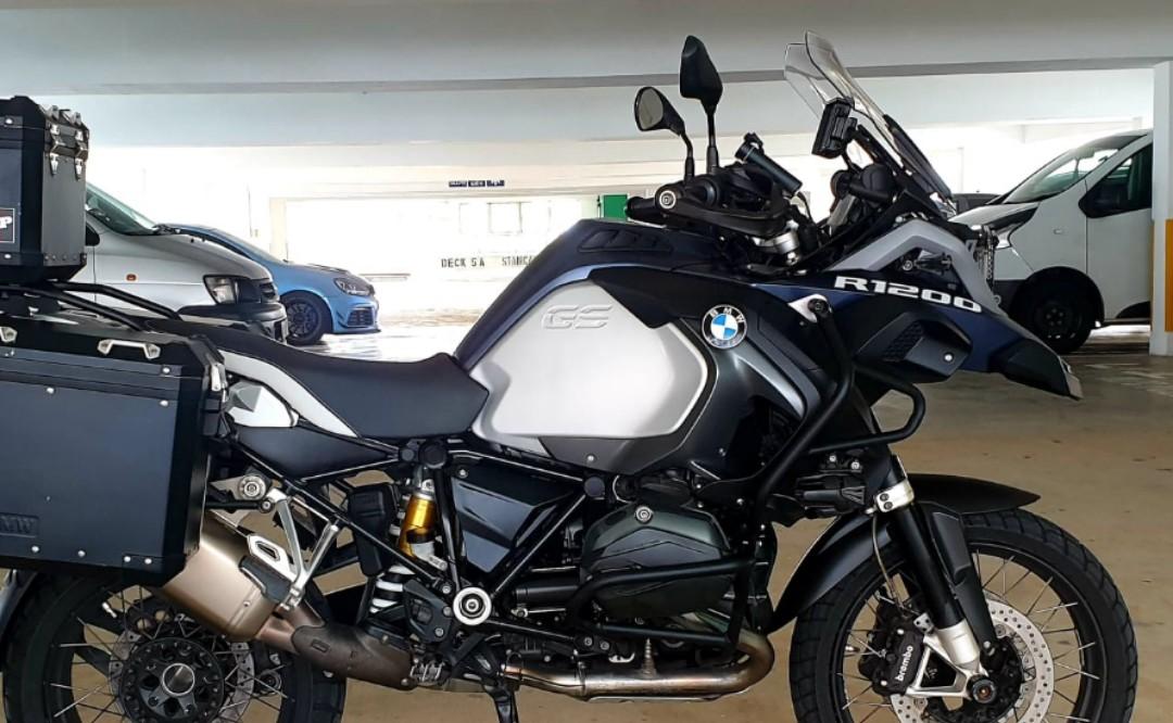 BMW Rallye Seat with Luggage Plate, Motorcycles, Motorcycle Accessories ...