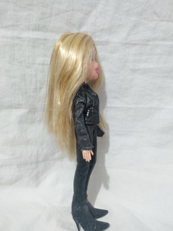 Bratz Dynamite "Cloe Doll", Hobbies & Toys, Toys & Games on Carousell