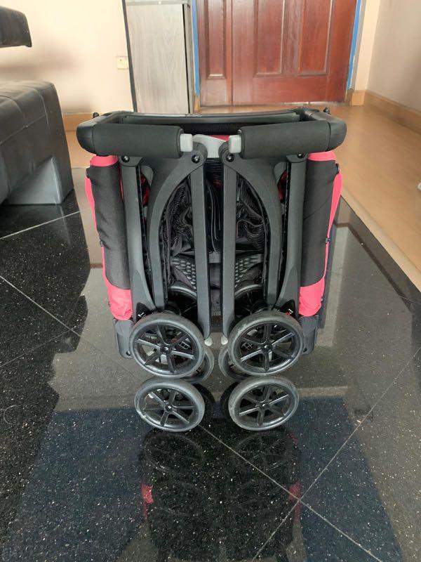 Geoby Pockit Air Cabin Stroller, Babies & Kids, Going Out, Strollers on ...