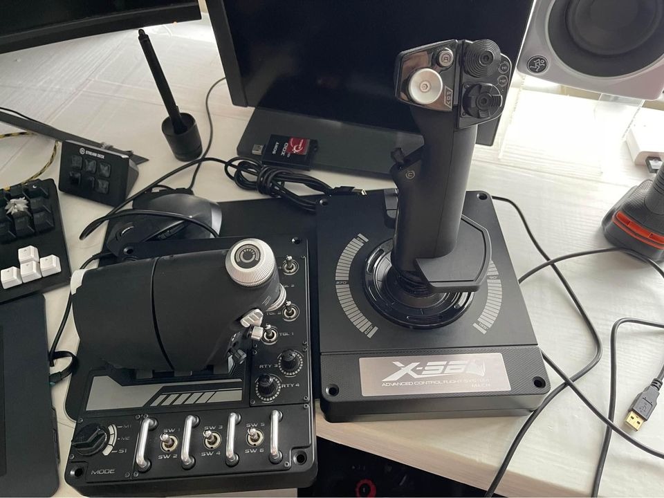 Logitech X56 HOTAS Flight stick controller, Computers & Tech, Desktops ...