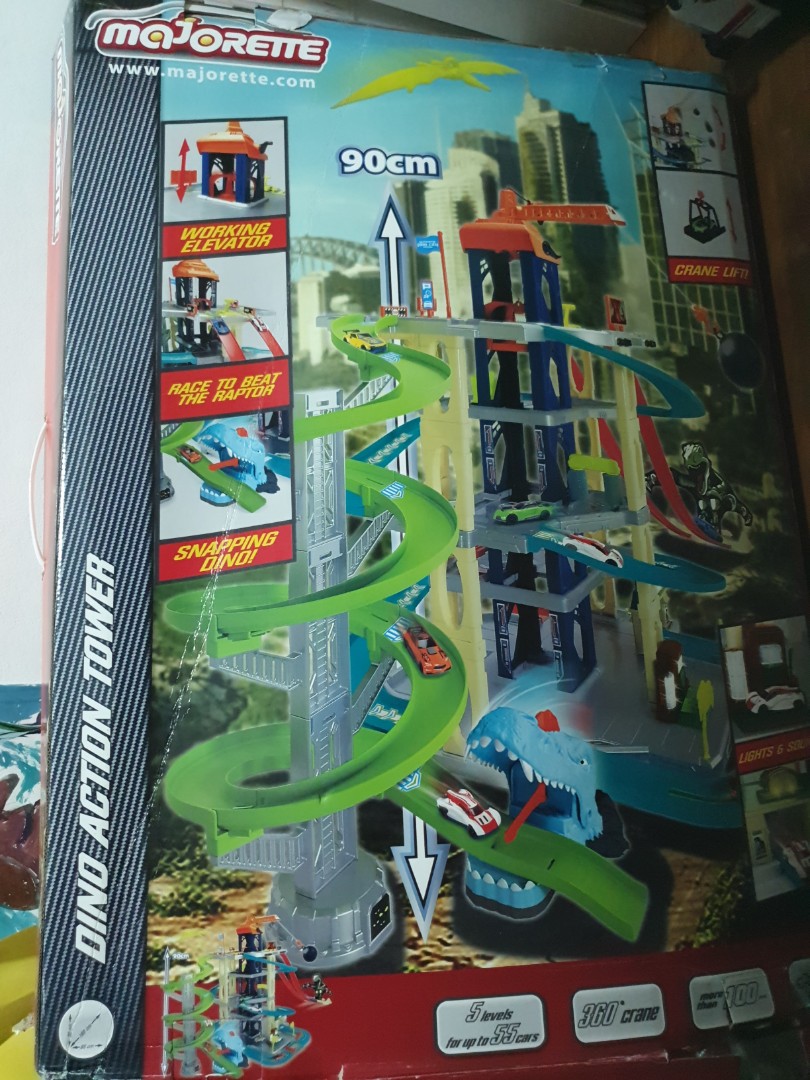 Majorette Dino Action Tower, Hobbies & Toys, Toys & Games on Carousell