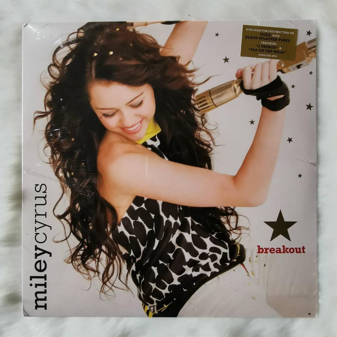 Miley Cyrus | Breakout (UO Exclusive), Hobbies & Toys, Music & Media ...