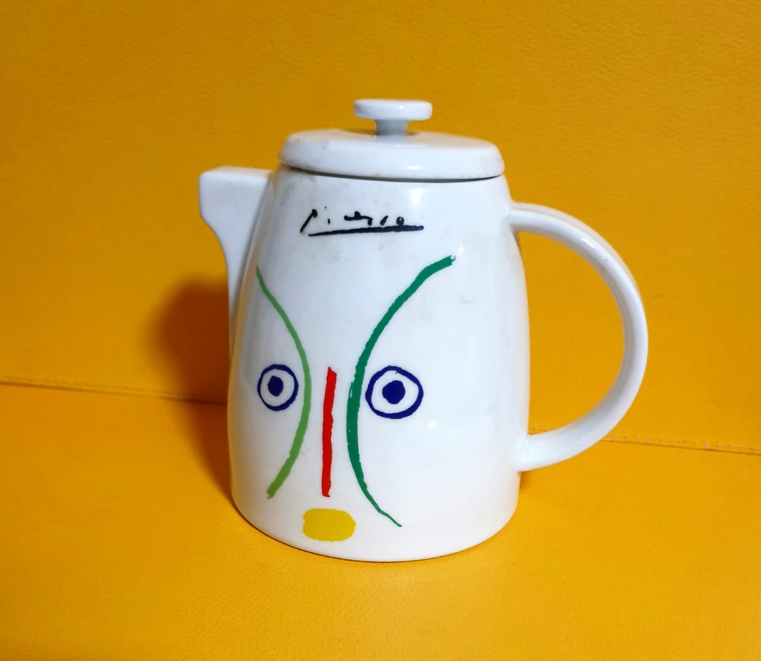 Pablo Picasso Teapot, Furniture & Home Living, Kitchenware & Tableware ...