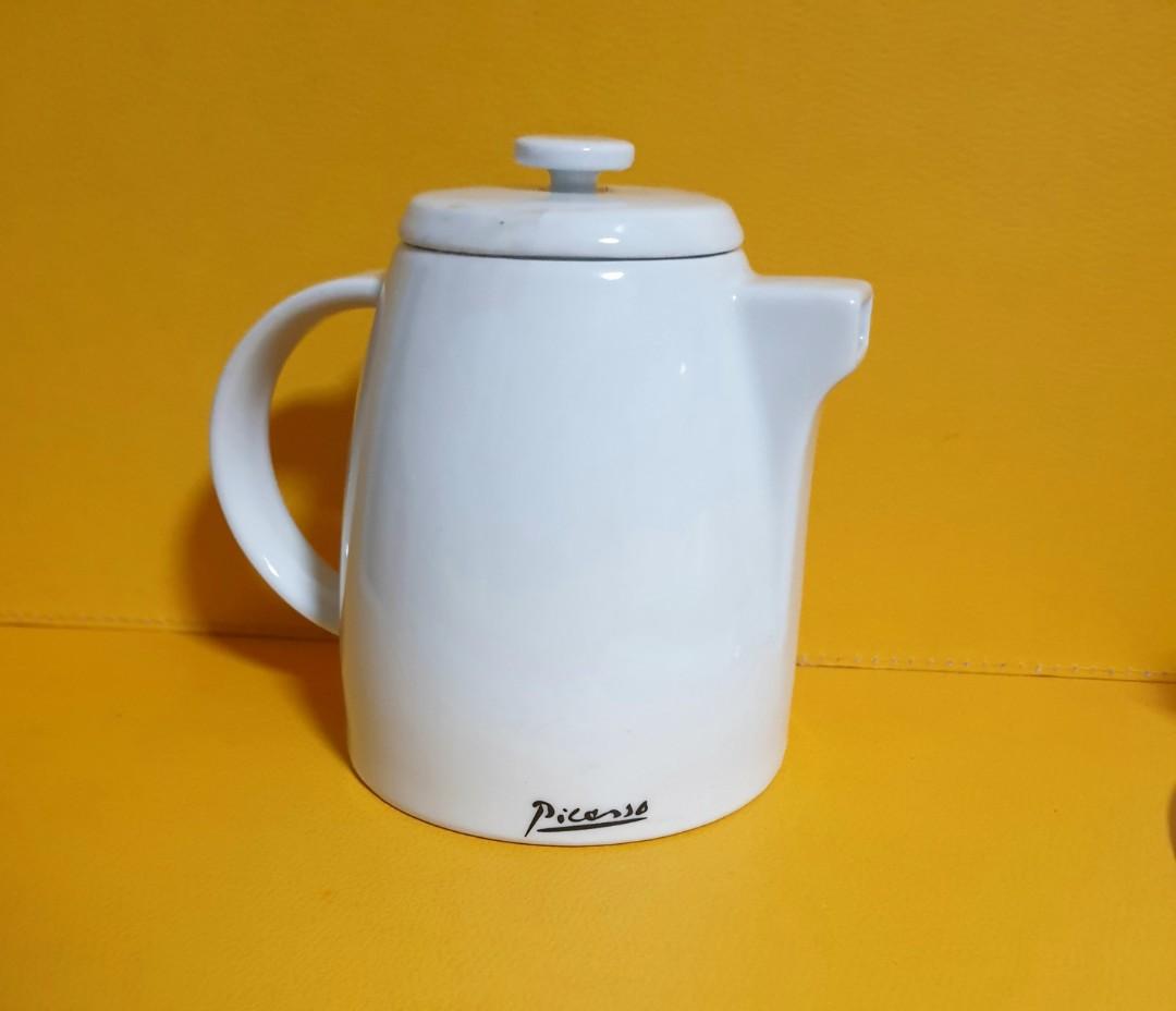 Pablo Picasso Teapot, Furniture & Home Living, Kitchenware & Tableware ...