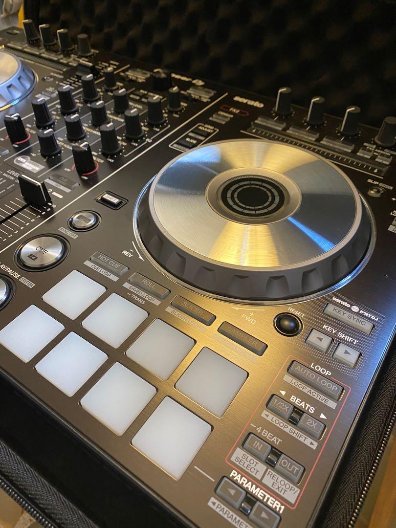Pioneer DDJ SR2 (Mint condition), Hobbies & Toys, Music & Media ...