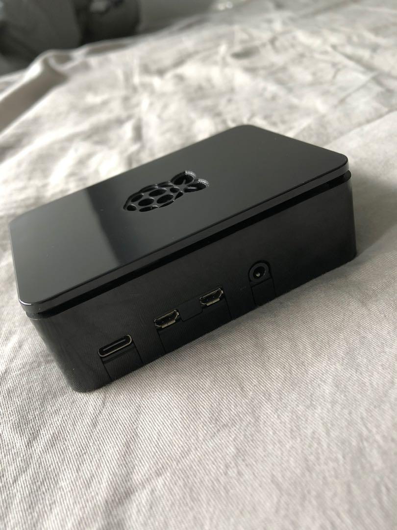 Raspberry Pi 4 set (Smallest Desktop Computer In The World), Computers ...