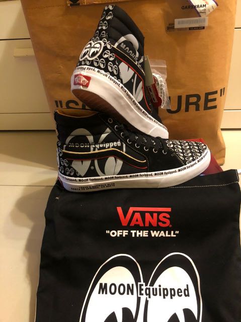 Vans Moon equipped sk8 hi 2019 yokohama hot rod custom, Men's Fashion ...