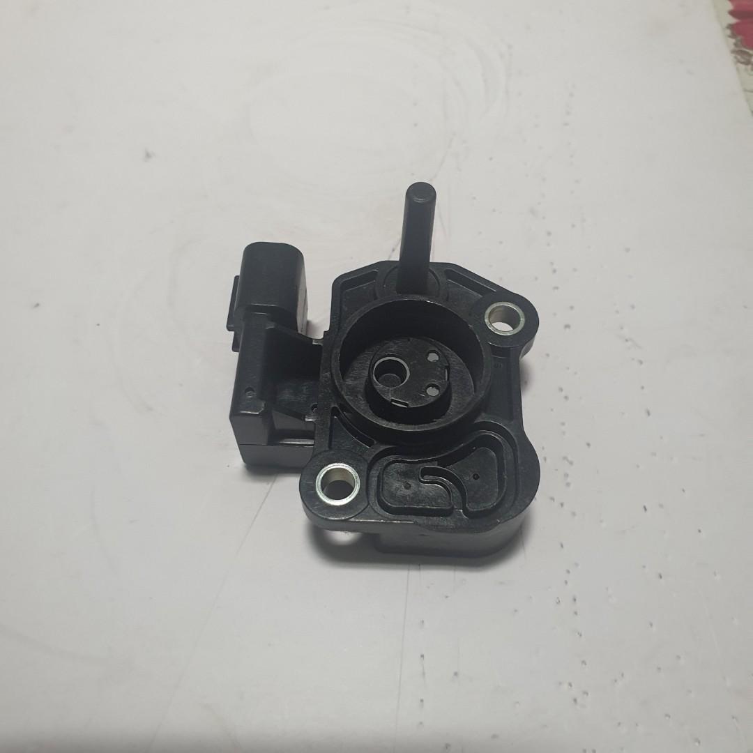 Xmax throttle sensor tps, Motorcycles, Motorcycle Accessories on Carousell
