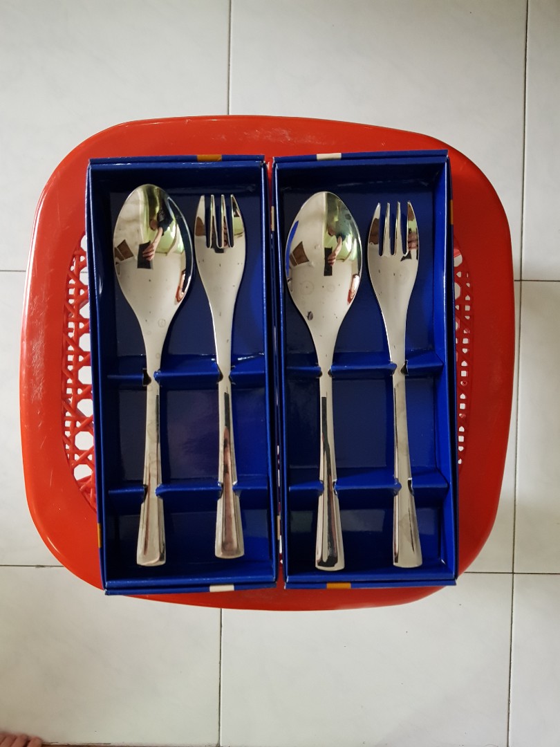 AMC fork & sppon set, Furniture & Home Living, Kitchenware & Tableware ...