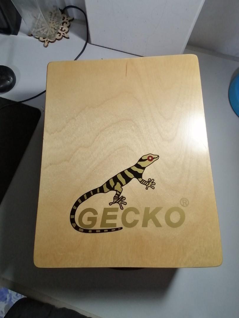 Beatbox Gecko Lap Cajon, Hobbies & Toys, Music & Media, Musical ...