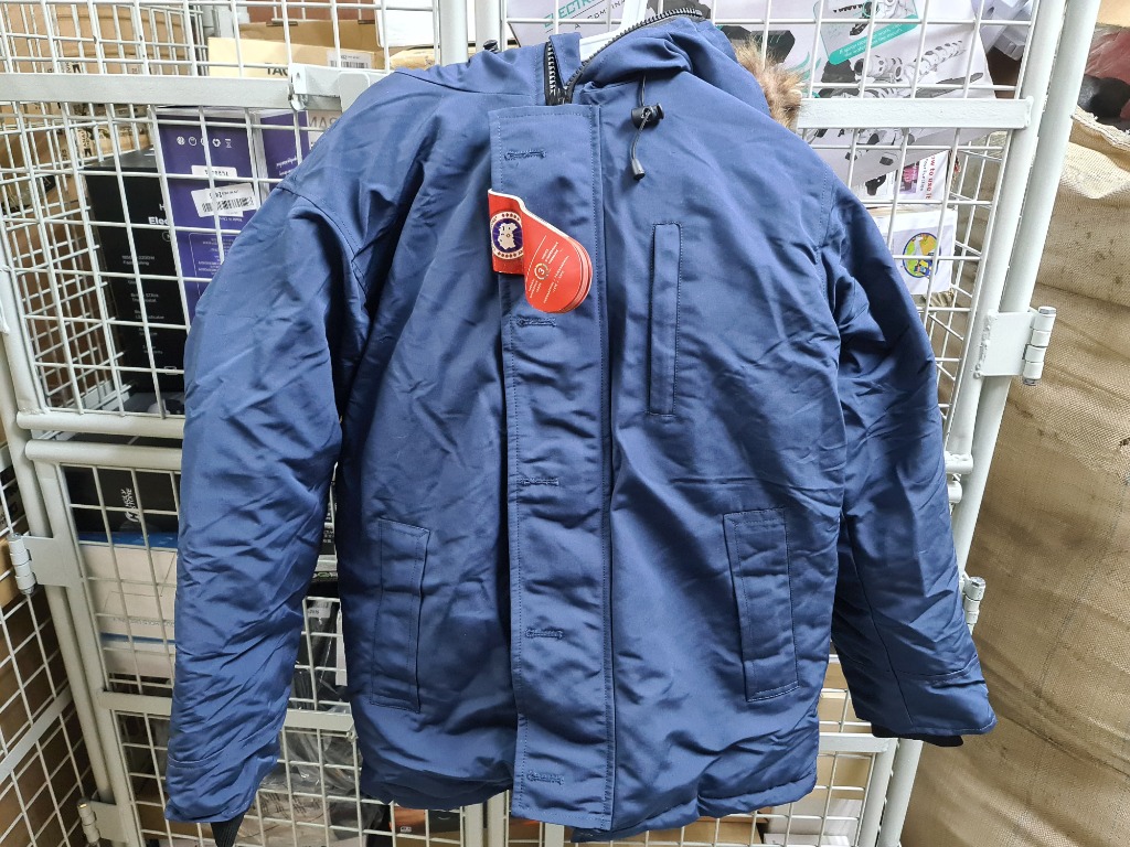 Canada Goose Arctic Program, Men's Fashion, Coats, Jackets and ...