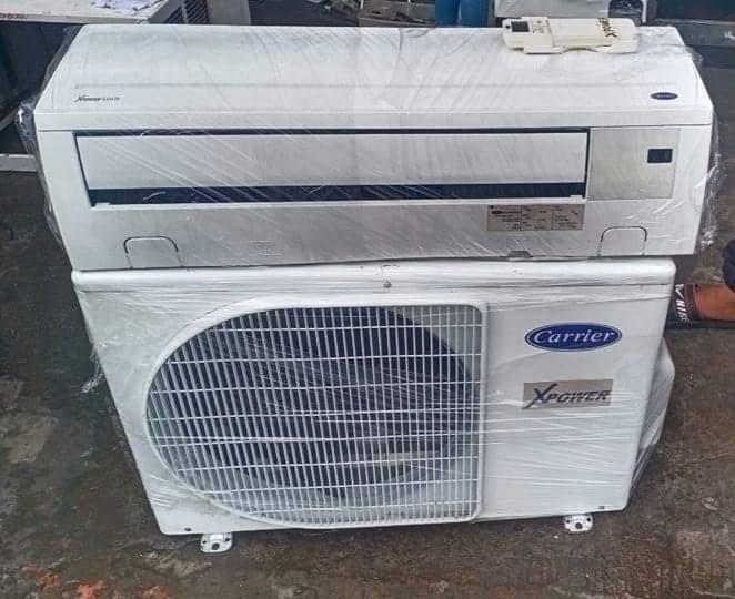Carrier 1.5hp Wall Mounted Xpower Split Type Inverter Aircon, TV & Home ...