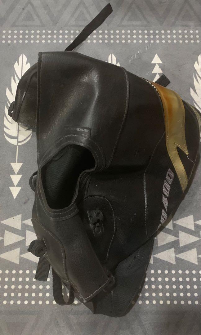 CB400 tank bra., Motorcycles, Motorcycle Apparel on Carousell