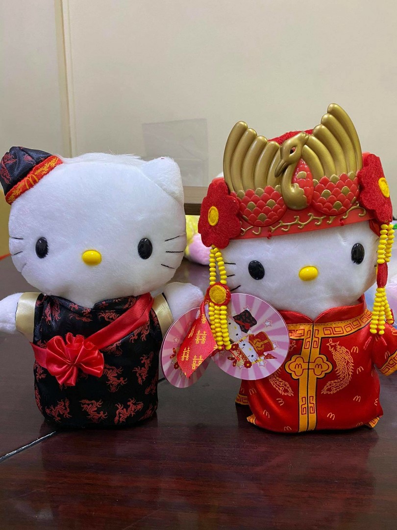 Chinese Couple Hello Kitty Stuffed Plush Toys, Hobbies & Toys, Toys ...