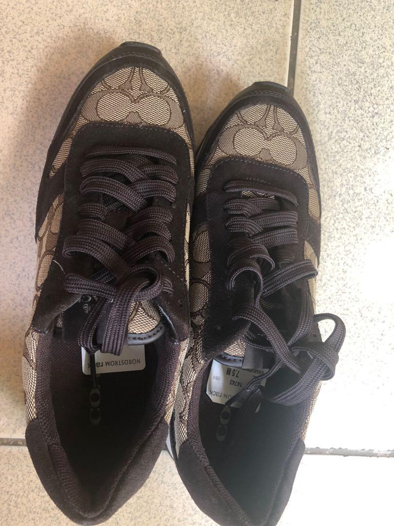 Coach rubber shoes original, Women's Fashion, Footwear, Sneakers on ...