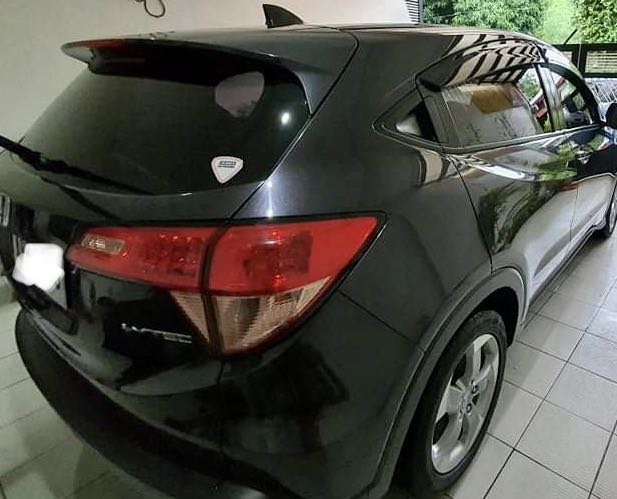 Honda HR-V 1.8 E CVT RUSE BLACK Auto, Cars for Sale, Used Cars on Carousell