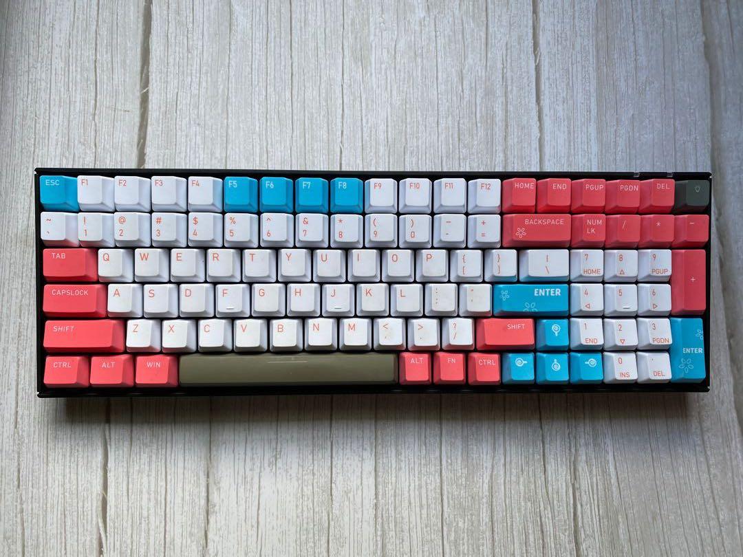 Keychron K4 mechanical keyboard and iquinix key caps, Computers & Tech ...