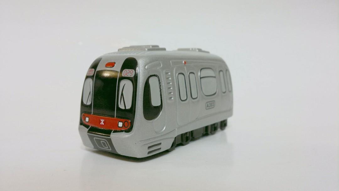 港鐵MTR前地鐵線出品將軍澳綫韓製K train Q版列車模型, 興趣及遊戲, 玩具 & 遊戲類 - Carousell