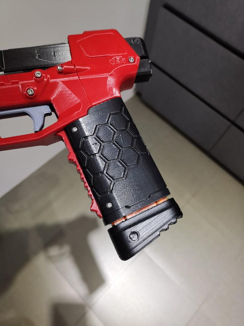 Nerf gecko with 9kg spring, Hobbies & Toys, Toys & Games on Carousell