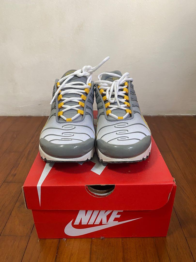 Nike air max plus gs, Women's Fashion, Footwear, Sneakers on Carousell