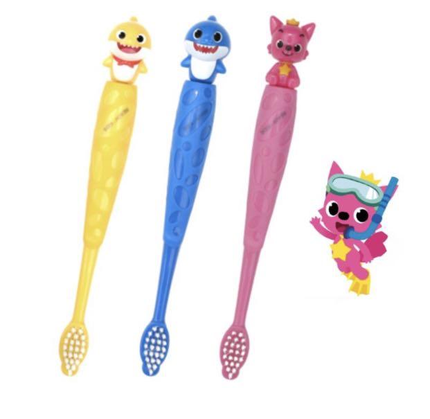 Pinkfong, Baby Shark, Daddy Shark kids toothbrush, Babies & Kids ...