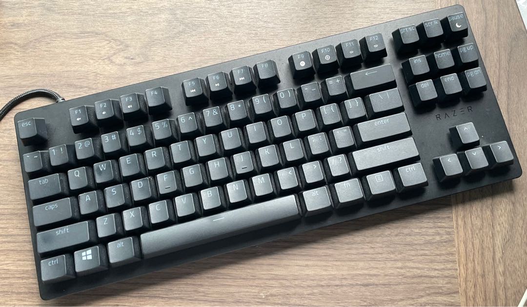 Razer huntsman TE Tournament Edition, Computers & Tech, Parts ...