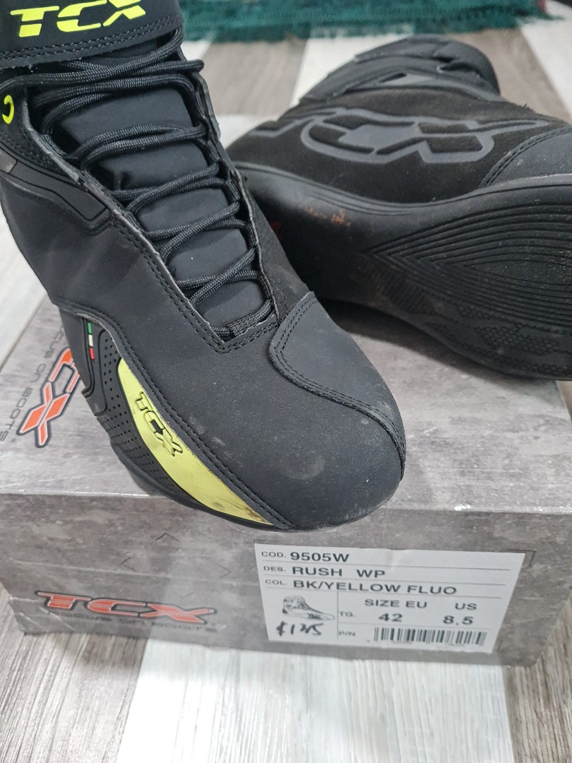 TCX riding boots, Men's Fashion, Footwear, Boots on Carousell