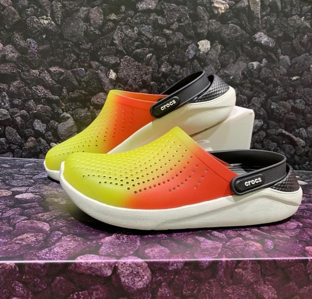 Crocs Literide, Men's Fashion, Footwear, Slippers & Slides on Carousell
