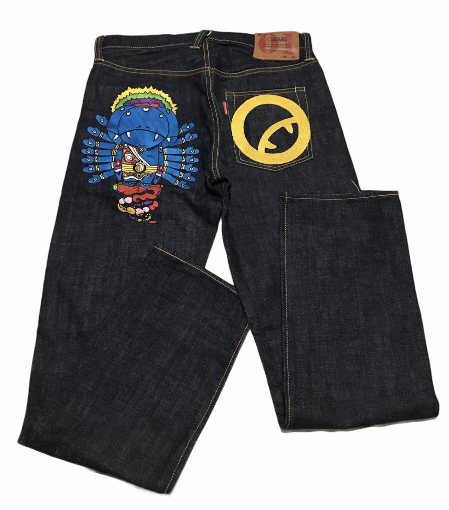 Devil Nut denim jeans, Women's Fashion, Bottoms, Jeans on Carousell