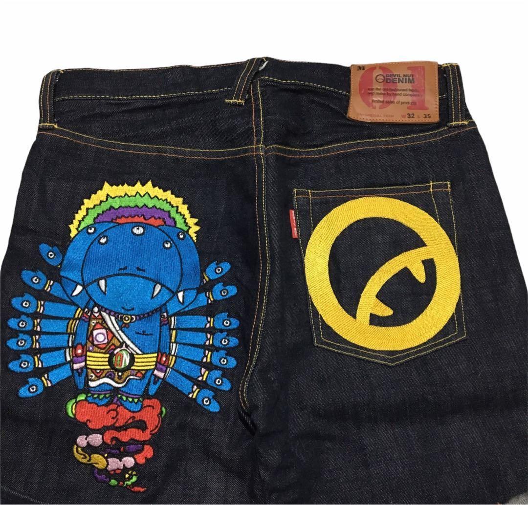 Devil Nut denim jeans, Women's Fashion, Bottoms, Jeans on Carousell