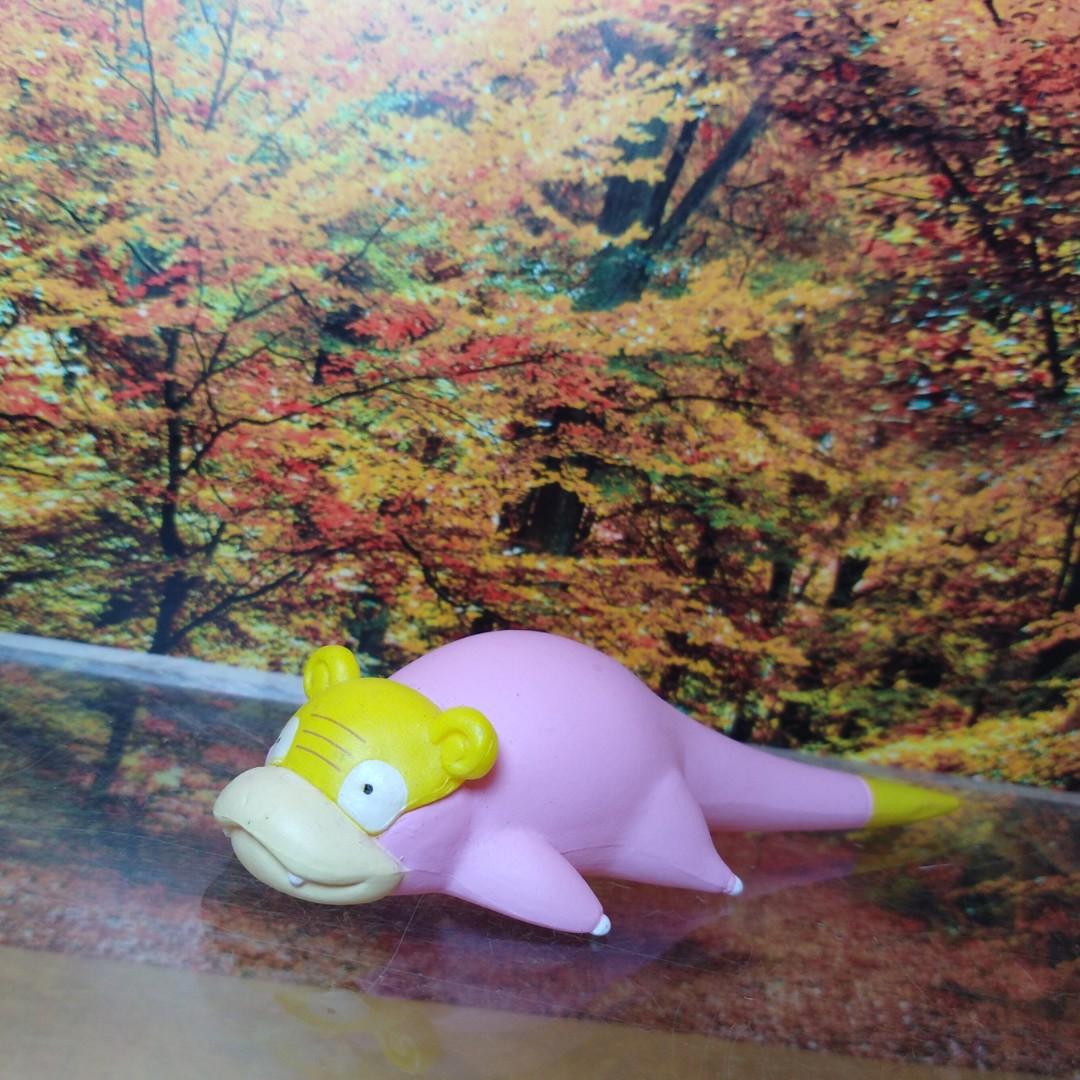 GALARIAN SLOWPOKE Pokemon Japan Exclusive Yoshinoya Figure, Hobbies ...