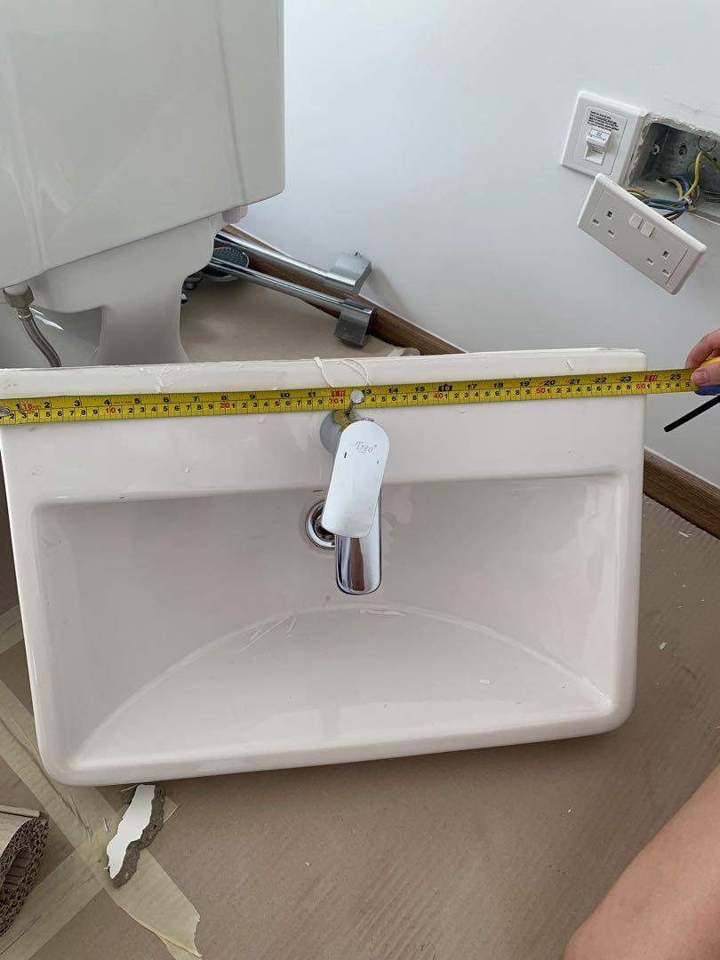 HDB Basin and Tap, Furniture & Home Living, Bathroom & Kitchen Fixtures ...