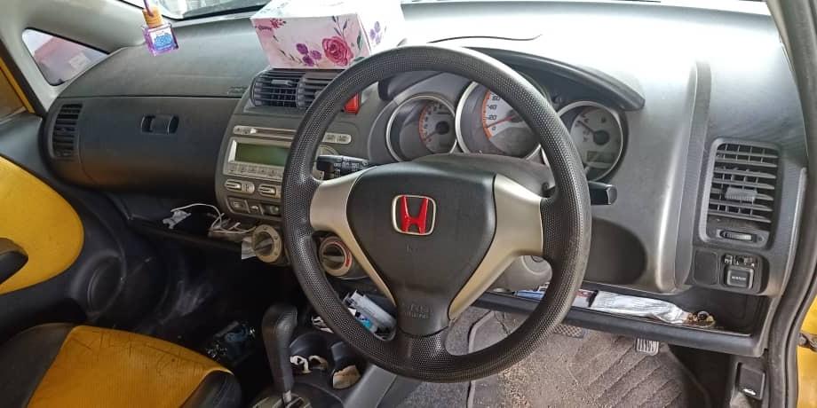HONDA JAZZ GD3 TYPE S 1.4 (A), Cars, Cars for Sale on Carousell