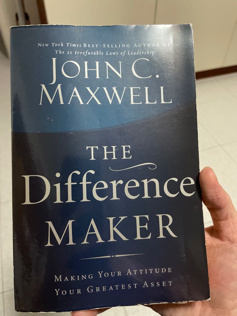 John C Maxwell The Difference Maker Hobbies Toys Books