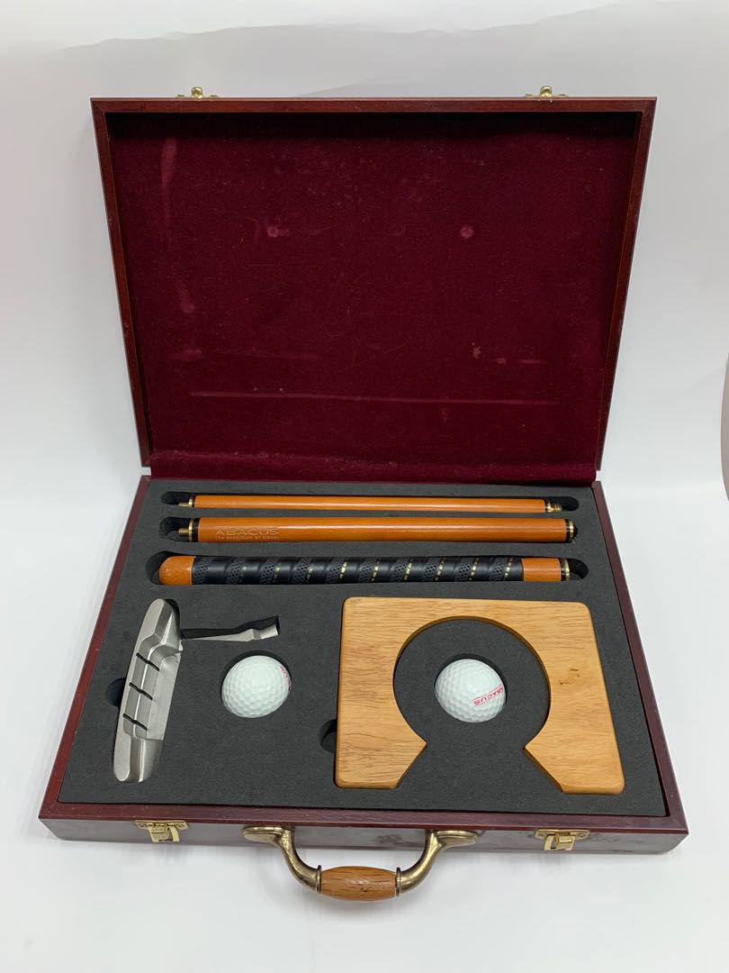 Mini Golf Pad, Hobbies & Toys, Memorabilia & Collectibles, Vintage ...