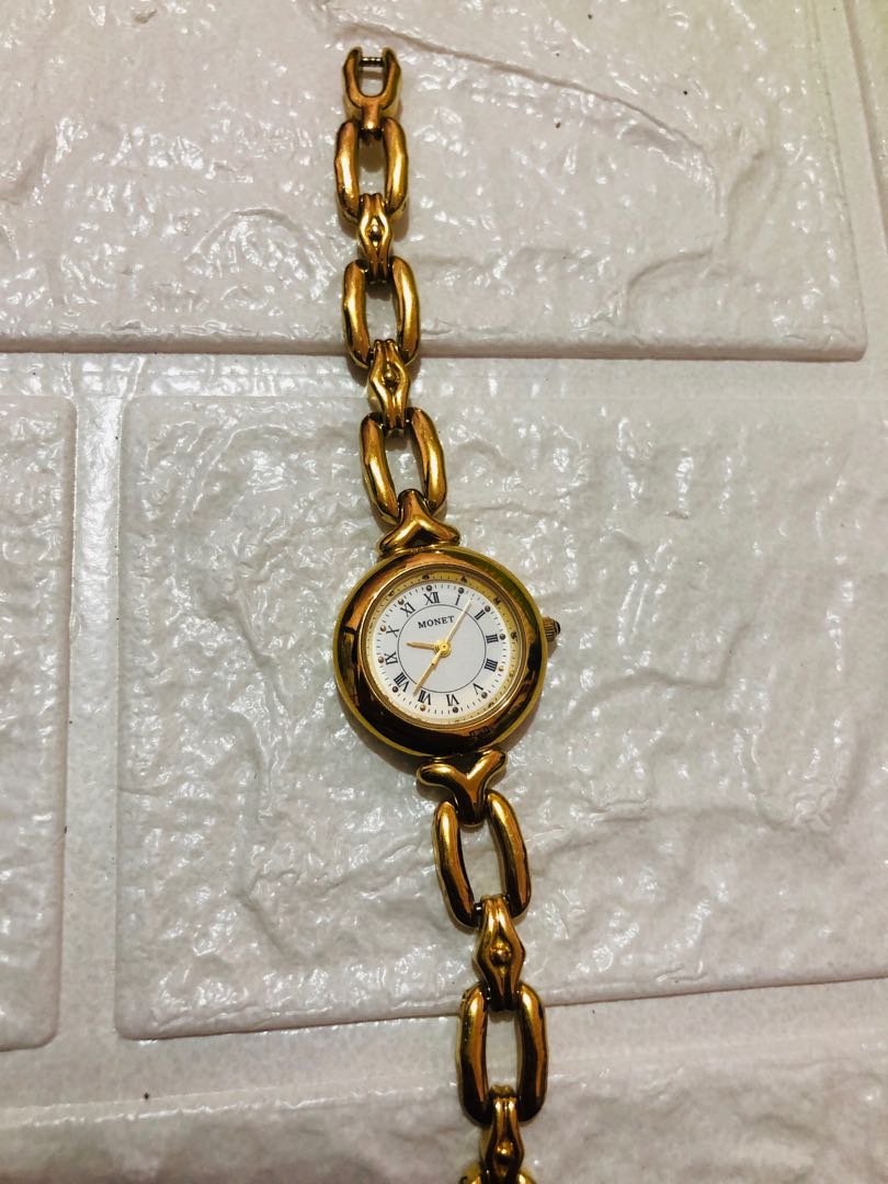 Monet watch gold tone 2,800 only, Women's Fashion, Watches ...