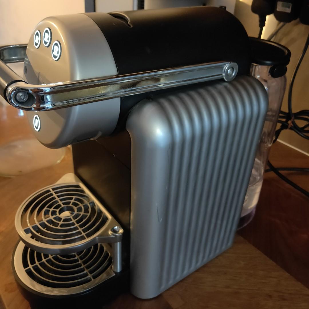 Nespresso Zenius pro coffee machine, TV & Home Appliances, Kitchen ...