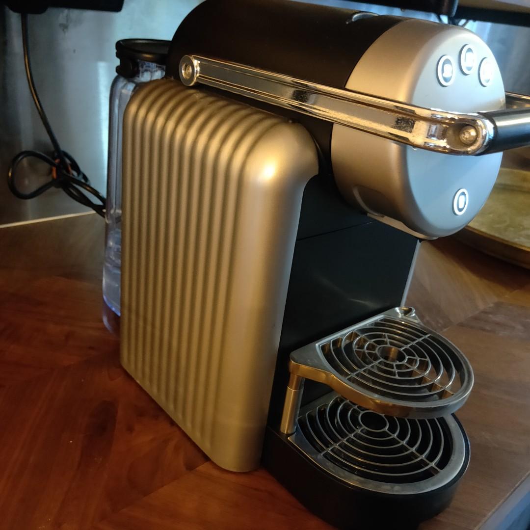Nespresso Zenius pro coffee machine, TV & Home Appliances, Kitchen ...