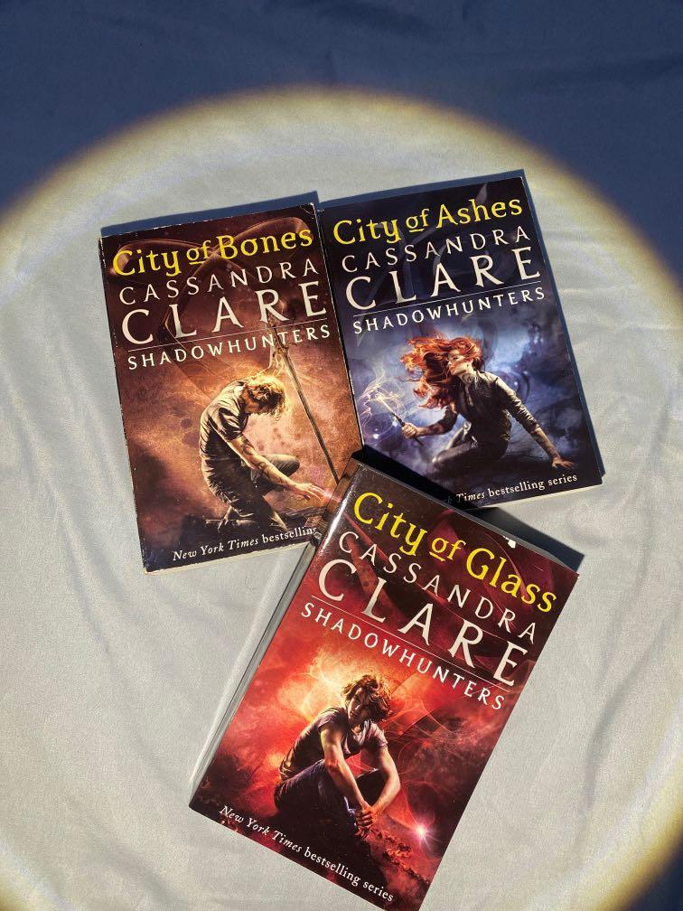The Mortal Instrument Shadowhunters Series Hobbies And Toys Books