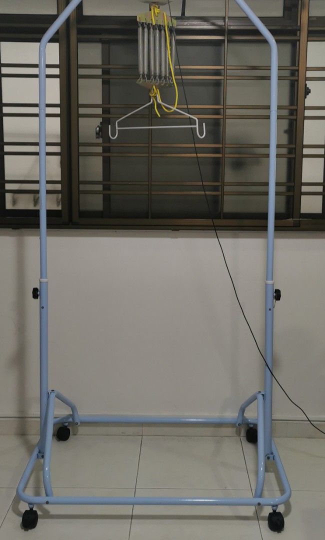 Used spring cradle without motor, Babies & Kids, Baby Nursery & Kids ...