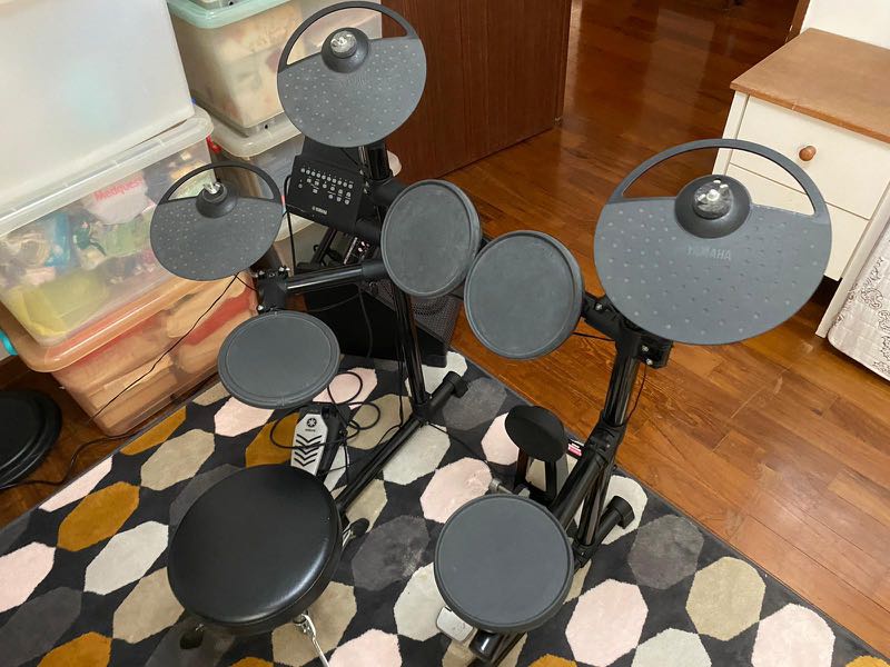 Yamaha DTX450 Electric Drum Set Hobbies Toys Music Media Musical yamaha-dtx450-electric-drum-set-hobbies-toys-music-media-musical