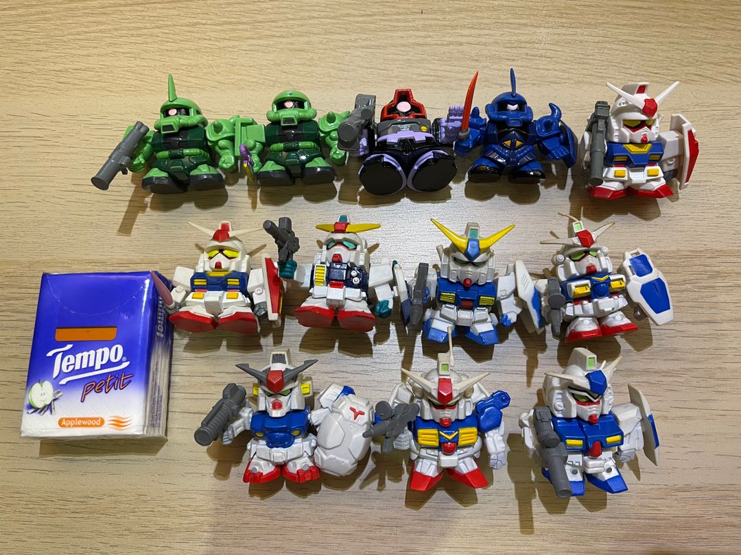 Bandai SD mobile suit Gundam元祖機動戰士鋼彈高達BB戰士合金MB seriesRX78,GP01,02.03.一年戰爭，0083，NT01.自護大魔老虎.渣古 ...