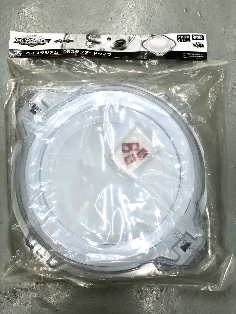 清位 爆旋陀螺 Beyblade B-183 DB 盤, 興趣及遊戲, 玩具 & 遊戲類 - Carousell