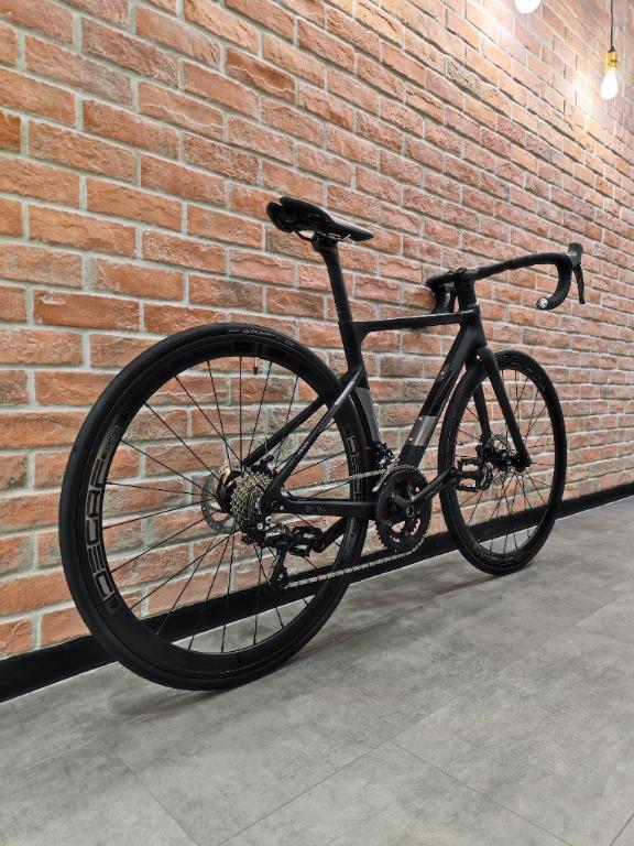 Java Vesuvio 2021 UCI Road Bike, Disc Brakes, Full Carbon, Shimano 105 ...
